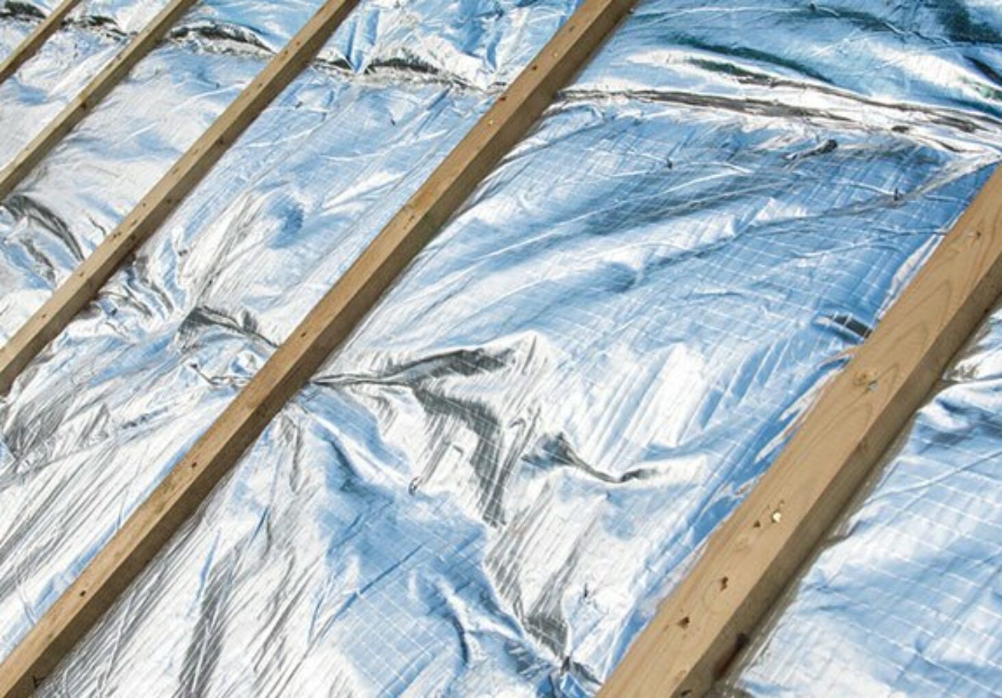 Isolant mince multicouche ou laine de verre ? Quelle isolation choisir